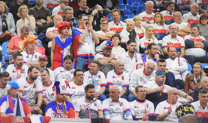 Tenis-DC: Slovensko - Česko 0:2 po prvom dni, Martin prehral s Rosolom, Bratislavský kuriér